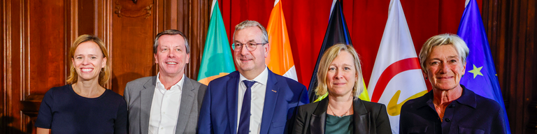 Le Gouvernement De La Fédération Wallonie Bruxelles Parlement De La